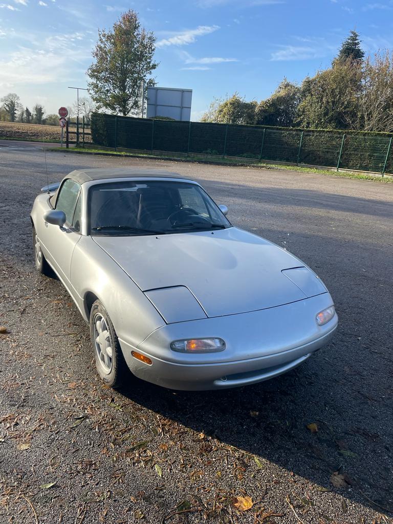 MAZDA MX5 NA 1991, Miata, Rare couleur, faible kilométrage - Classic Wheels